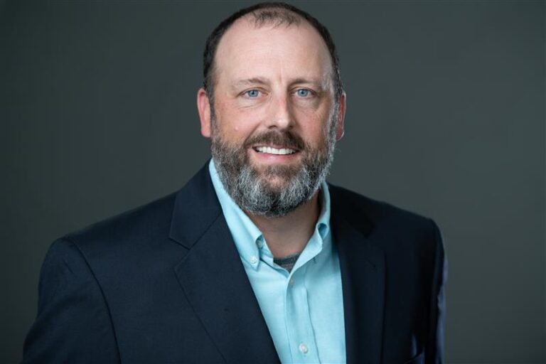 Honoring Veterans: A Conversation with Mark Pisani – Associated Terminals